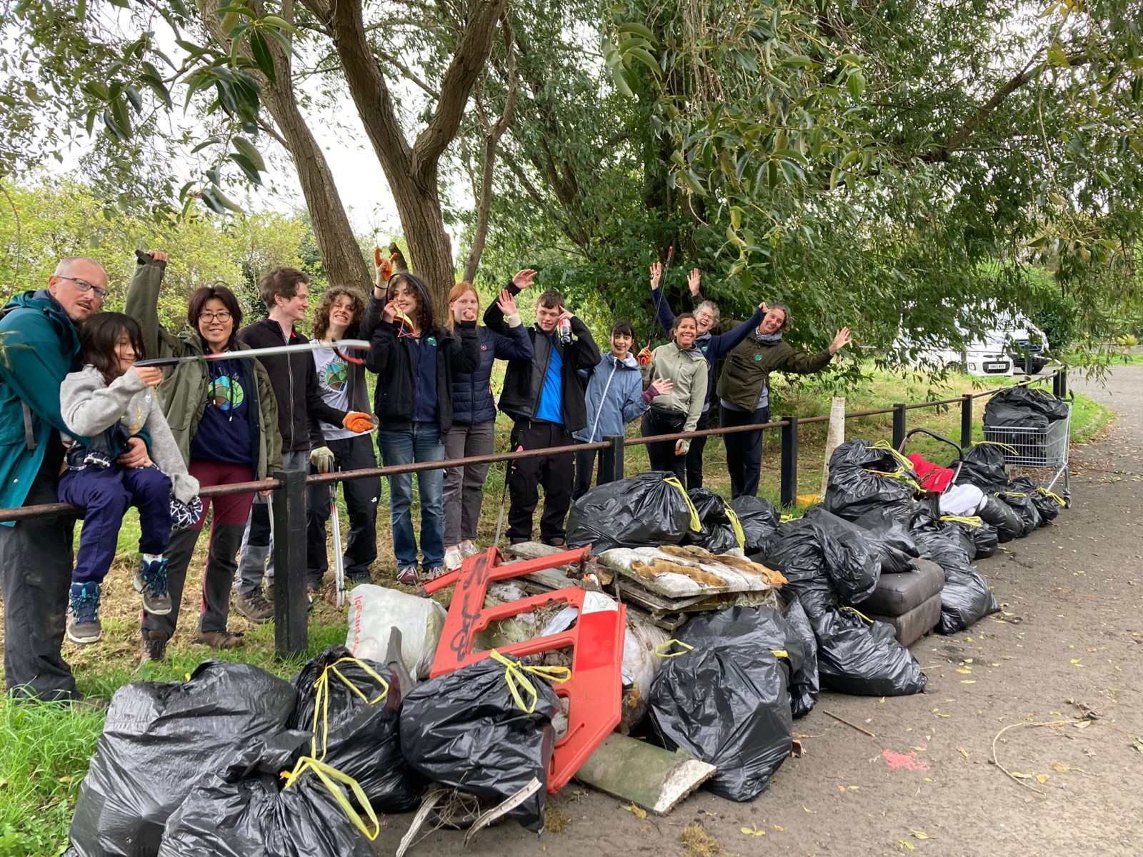 Litter Pickers clean up for World Clean Up Day - The Green Team